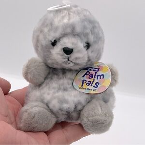 Palm Pals | Toys | Palm Pals Marina Harbor The Gray Seal | Poshmark